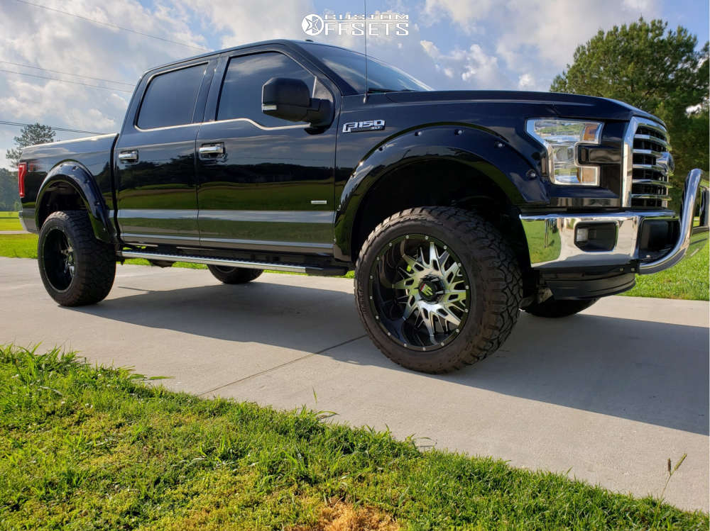 2016 Ford F-150 with 22x12 -44 American Truxx Dna and 35/12.5R22 ...