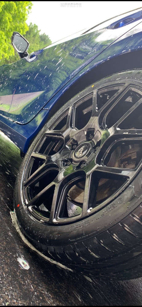 2018 Honda Civic with 18x8 40 Voxx Lago and 235/40R18 Nankang NS-25 and ...