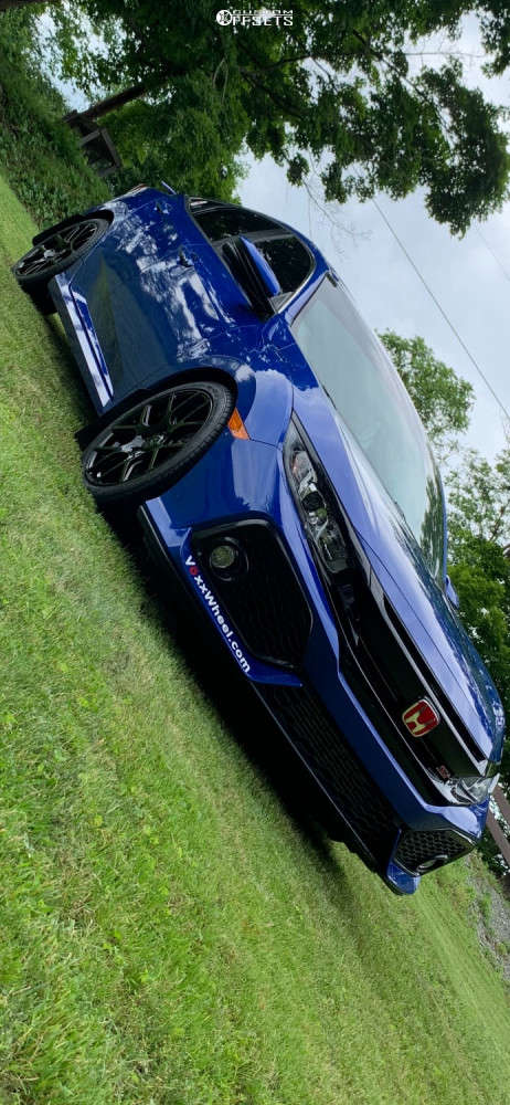 2018 Honda Civic with 18x8 40 Voxx Lago and 235/40R18 Nankang NS-25 and ...