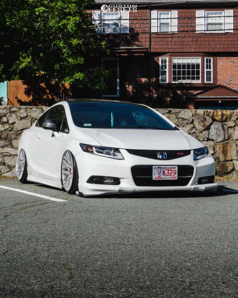 2013 Honda Civic with 18x9.5 35 Rotiform Rse and 215/35R18 Nankang NS ...