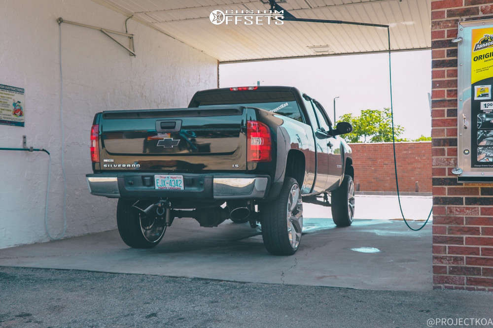 2010 Chevrolet Silverado 1500 with 26x10 31 Replica 176c and 255/30R26 ...