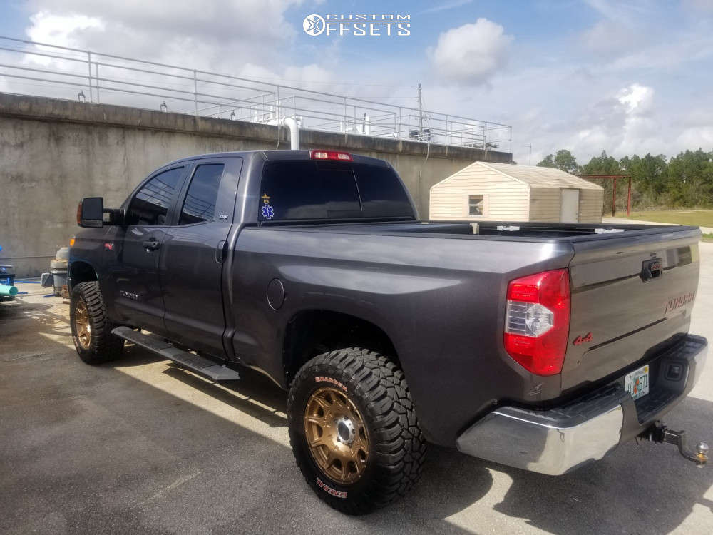 2017 Toyota Tundra with 18x9 18 Method Roost and 33/12.5R18 General ...