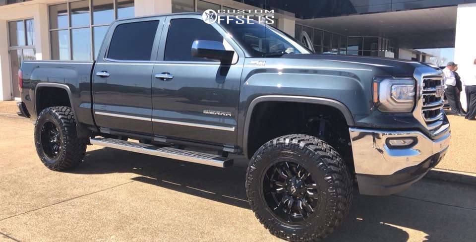 2018 GMC Sierra 1500 with 20x10 -18 Fuel Sledge and 35/12.5R20 Nitto ...