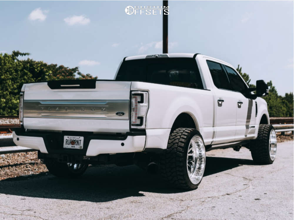2019 Ford F-250 Super Duty with 24x14 -76 Fuel Forged Ffc80 and 33/14 ...