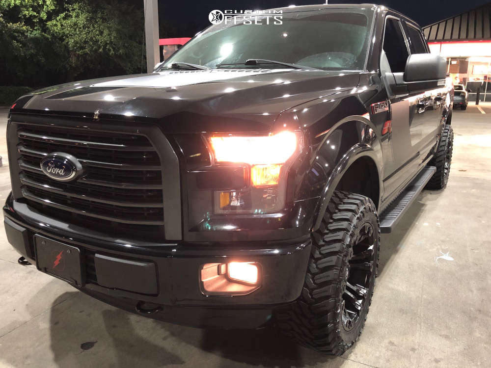 2016 Ford F-150 with 20x10 -18 Fuel Vapor and 33/12.5R20 Atturo Trail ...
