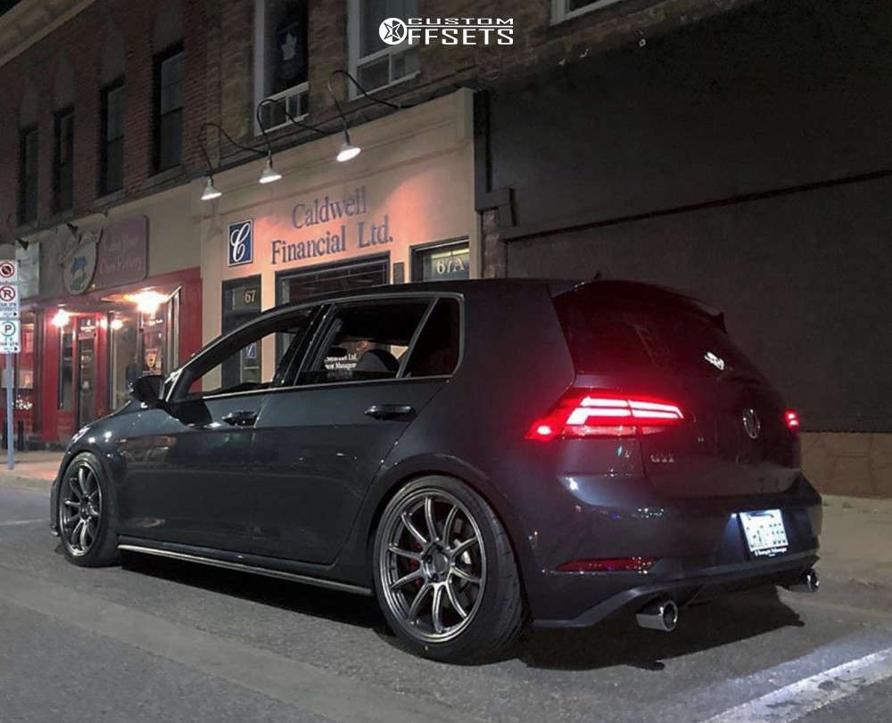 2018 Volkswagen GTI with 18x8.5 35 Superspeed RF03RR and 225/40R18 ...
