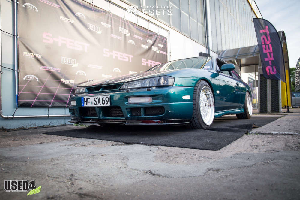 1998 Nissan S14 with 17x8.5 20 Japan Racing Jr9 and 215/45R17 Hankook ...