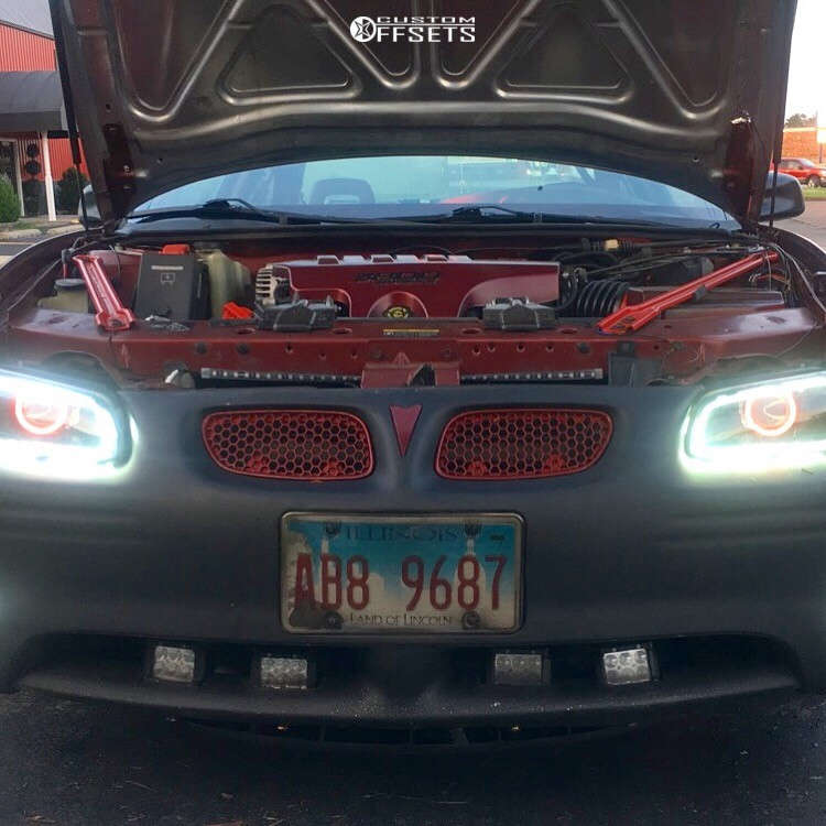2002 Pontiac Grand Prix with 18x8 45 Velocity VW-810a and 235/40R18 ...