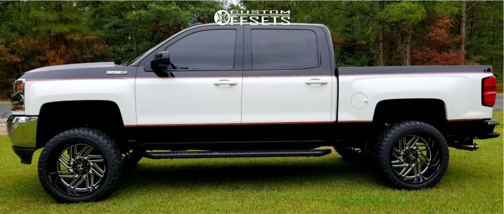 2018 Chevrolet Silverado 1500 with 22x12 -44 Hostile Jigsaw and 33/12.5R22 AMP Terrain Attack At ...
