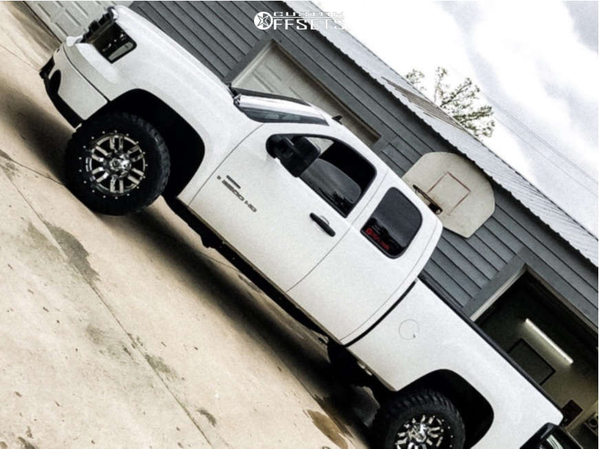 2008 GMC Sierra 2500 HD with 20x12 -43 Fuel Sledge D270 and 33/12.5R20 ...