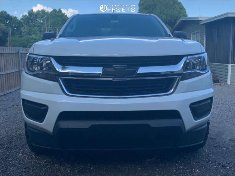 2018 Chevrolet Colorado with 17x8 0 Moto Metal Mo970 and 255/70R17 ...