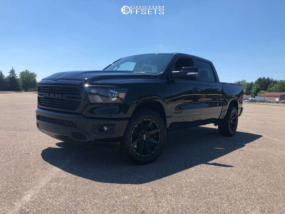 2019 Ram 1500 with 20x9 -12 Mudster Offroad Ghost Rider and 33/12.5R20 ...