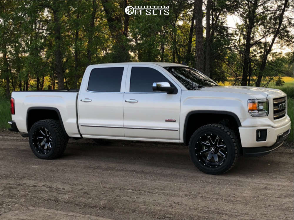 2015 GMC Sierra 1500 with 20x10 -19 Hostile Alpha and 285/55R20 Toyo ...