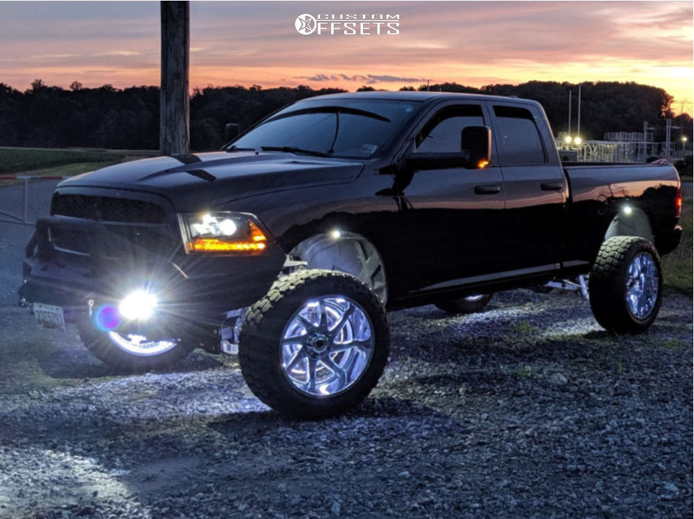 2015 Ram 1500 with 22x12 -44 American Truxx Vortex and 35/12.5R22 ...