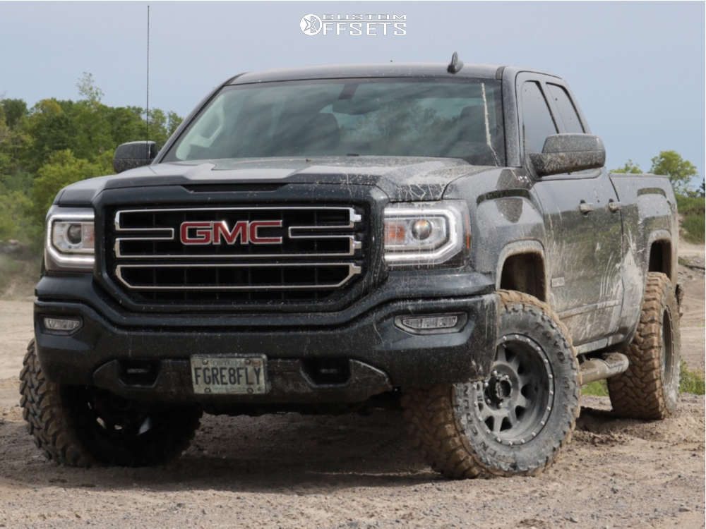 2018 GMC Sierra 1500 with 17x9 -12 Method The Standard and 33/12.5R17 ...