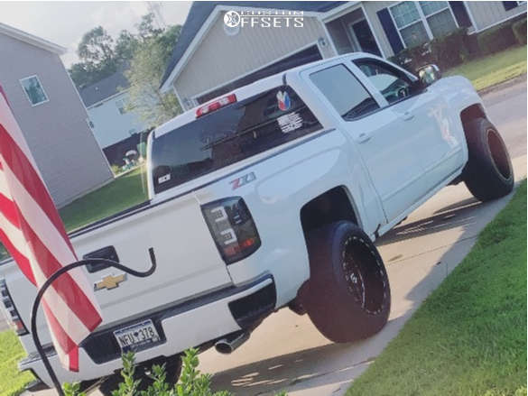 2018 Chevrolet Silverado 1500 with 20x12 -44 TIS 544BM and 305/50R20 ...