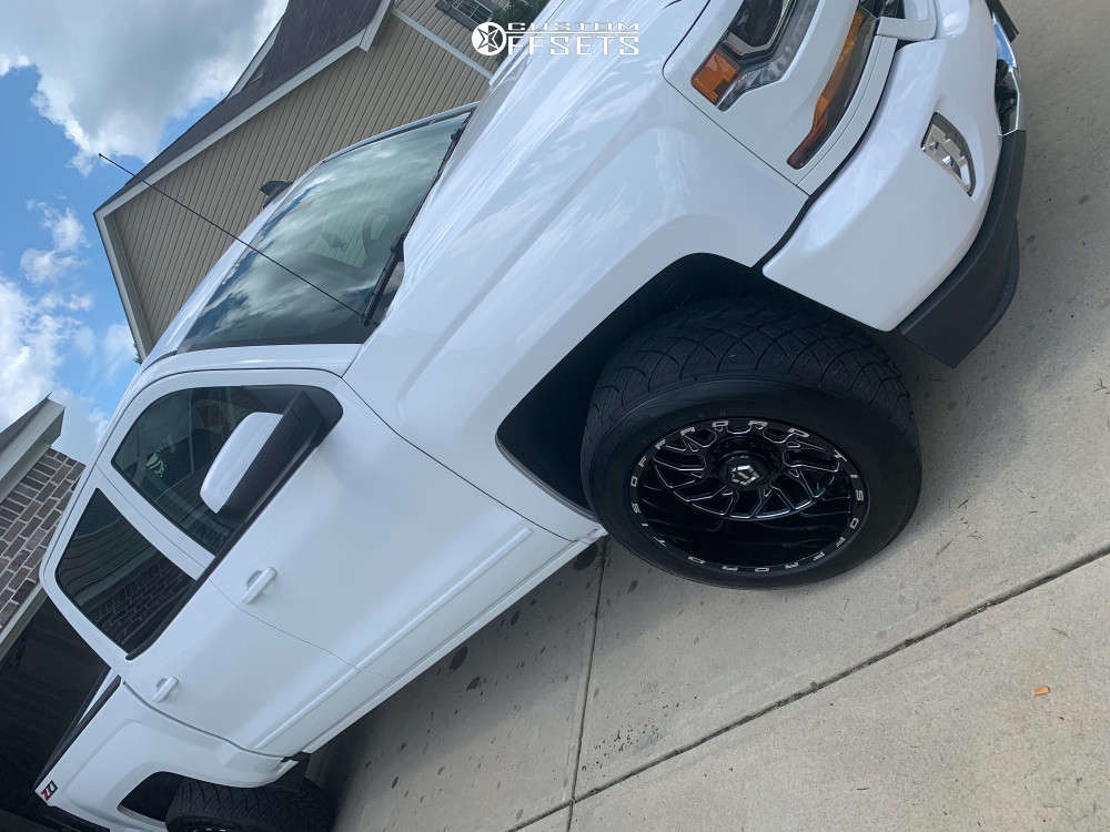 2018 Chevrolet Silverado 1500 with 20x12 -44 TIS 544BM and 305/50R20 ...