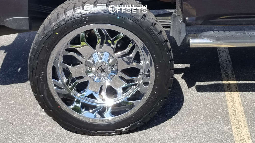 2015 Chevrolet Silverado 2500 HD with 24x12 -44 RBP 87r and 325/45R24 ...
