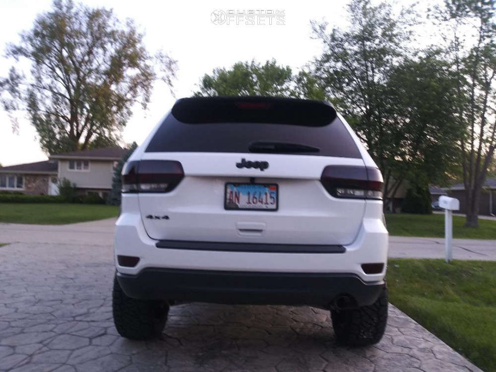 2016 Jeep Grand Cherokee with 20x9 18 Alloy Ion Style 141 and 275/55R20 ...