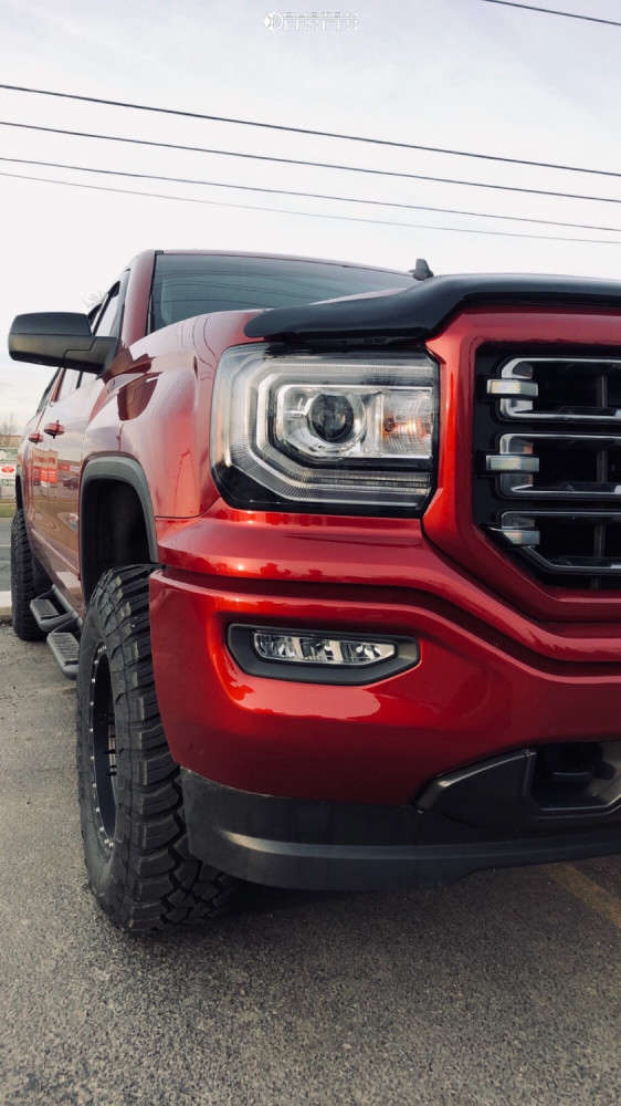 2018 GMC Sierra 1500 with 17x8.5 0 Method The Standard and 285/70R17 ...