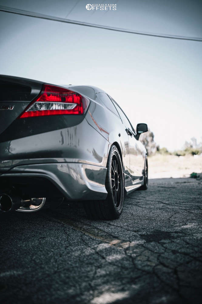 2013 Honda Civic with 17x8 35 Konig Hypergram and 245/40R17 Michelin ...