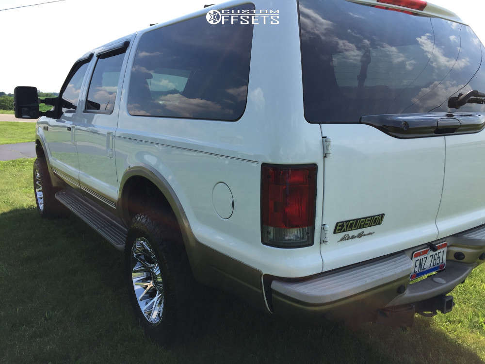 2004 Ford Excursion with 20x10 -25 Dropstars 654v and 285/60R20 Toyo ...