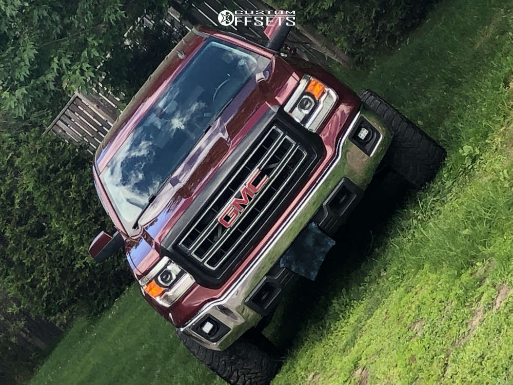 2014 GMC Sierra 1500 with 20x12 -44 Fuel Sledge and 33/12.5R20 Toyo ...