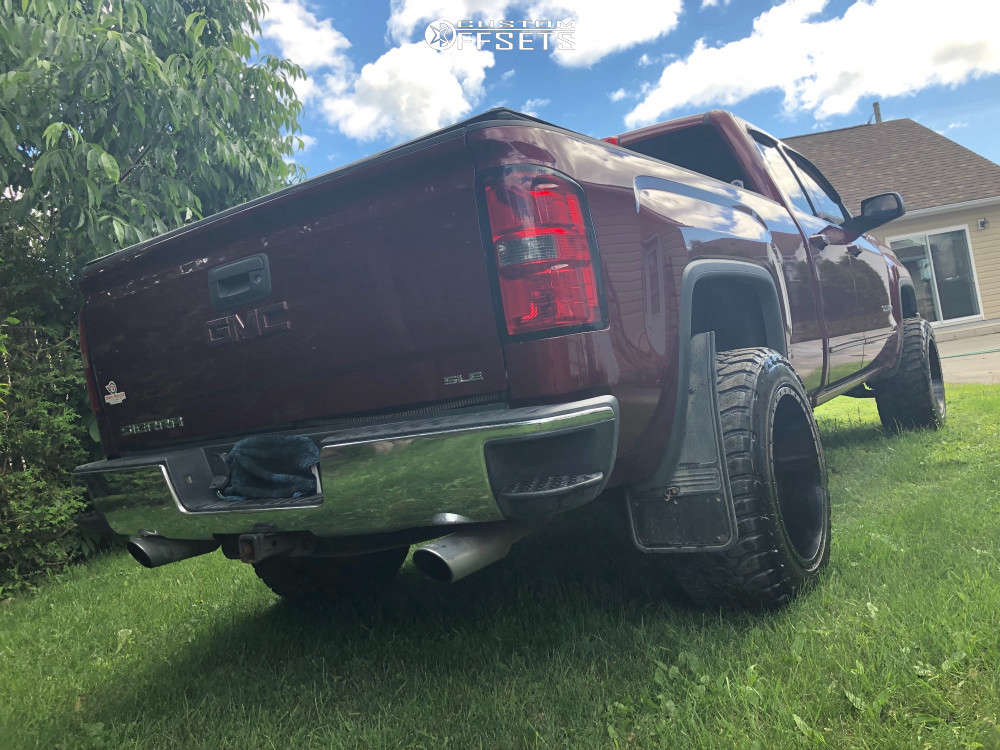2014 GMC Sierra 1500 with 20x12 -44 Fuel Sledge and 33/12.5R20 Toyo ...