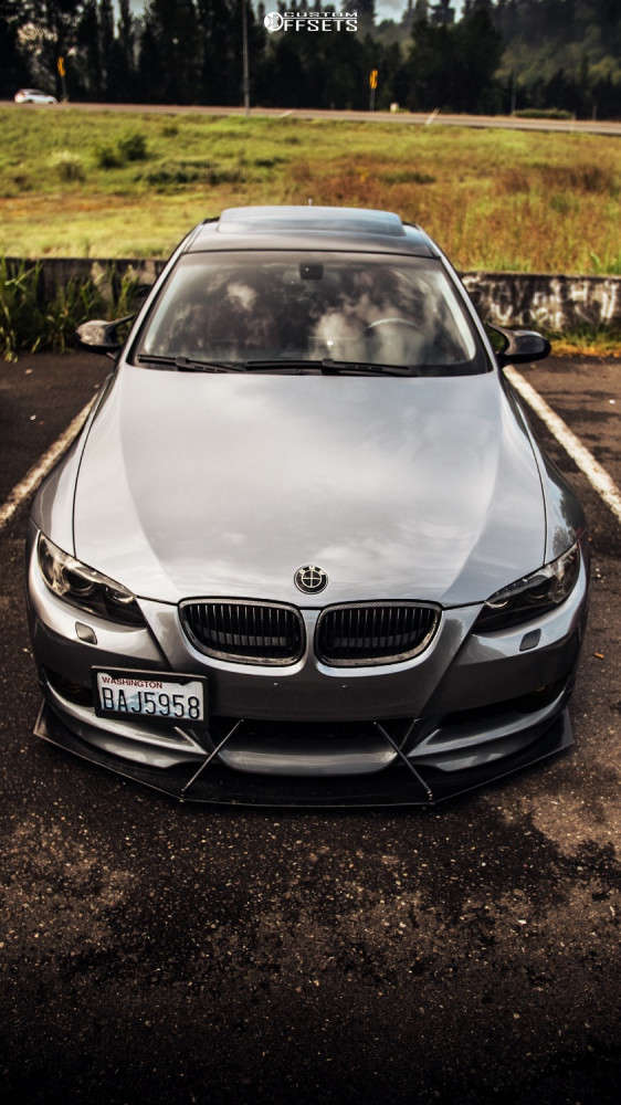 2007 BMW 335i with 19x8.5 30 Rial Daytona and 215/35R19 Federal 595 Rs ...