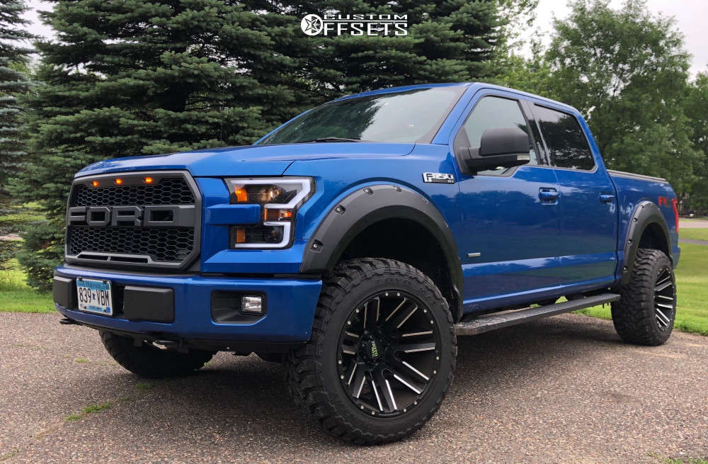 2015 Ford F-150 with 20x12 -44 Moto Metal Mo978 and 33/12.5R20 Toyo ...