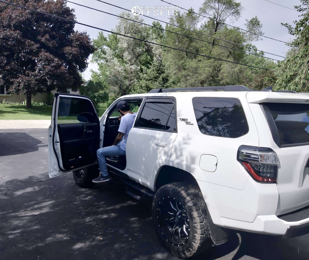 2019 Toyota 4Runner with 20x10 -18 Fuel Vandal and 275/55R20 Nitto ...