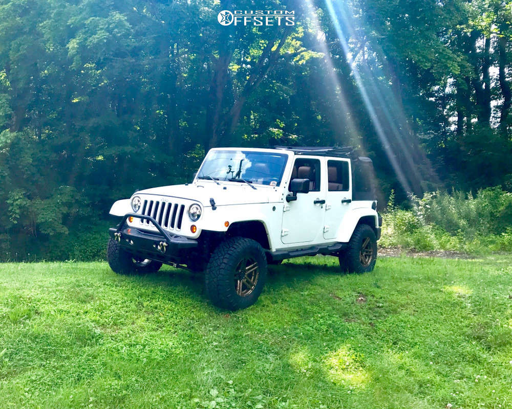 2016 Jeep Wrangler with 17x9 -6 VenomRex VR501 and 295/70R17 Nitto ...