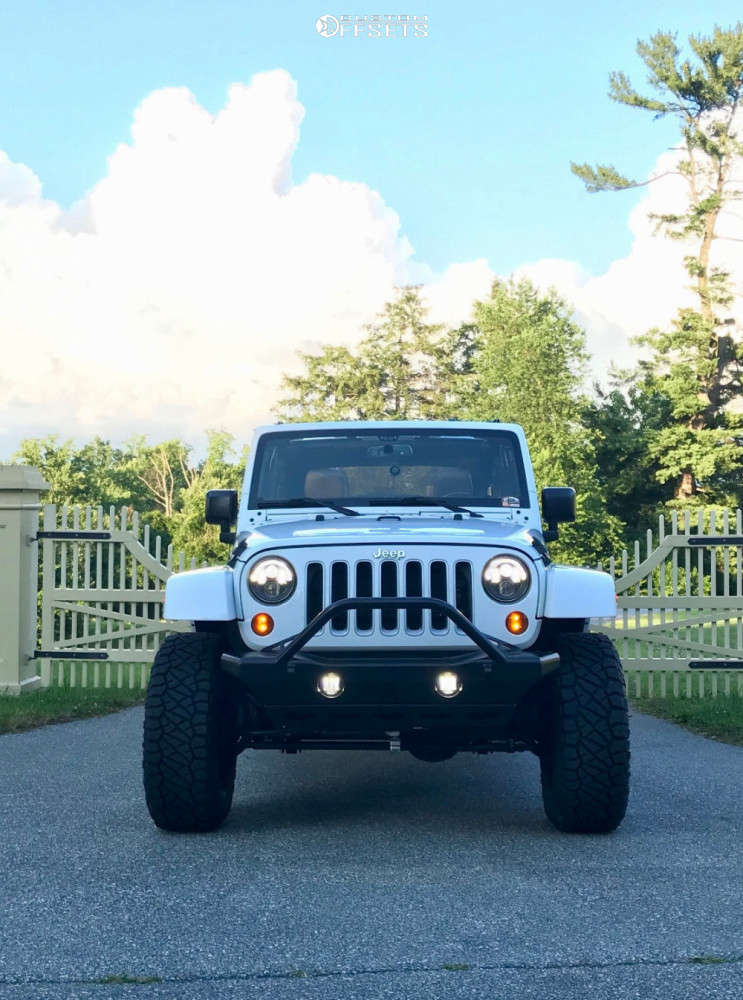 2016 Jeep Wrangler with 17x9 -6 VenomRex VR501 and 295/70R17 Nitto ...