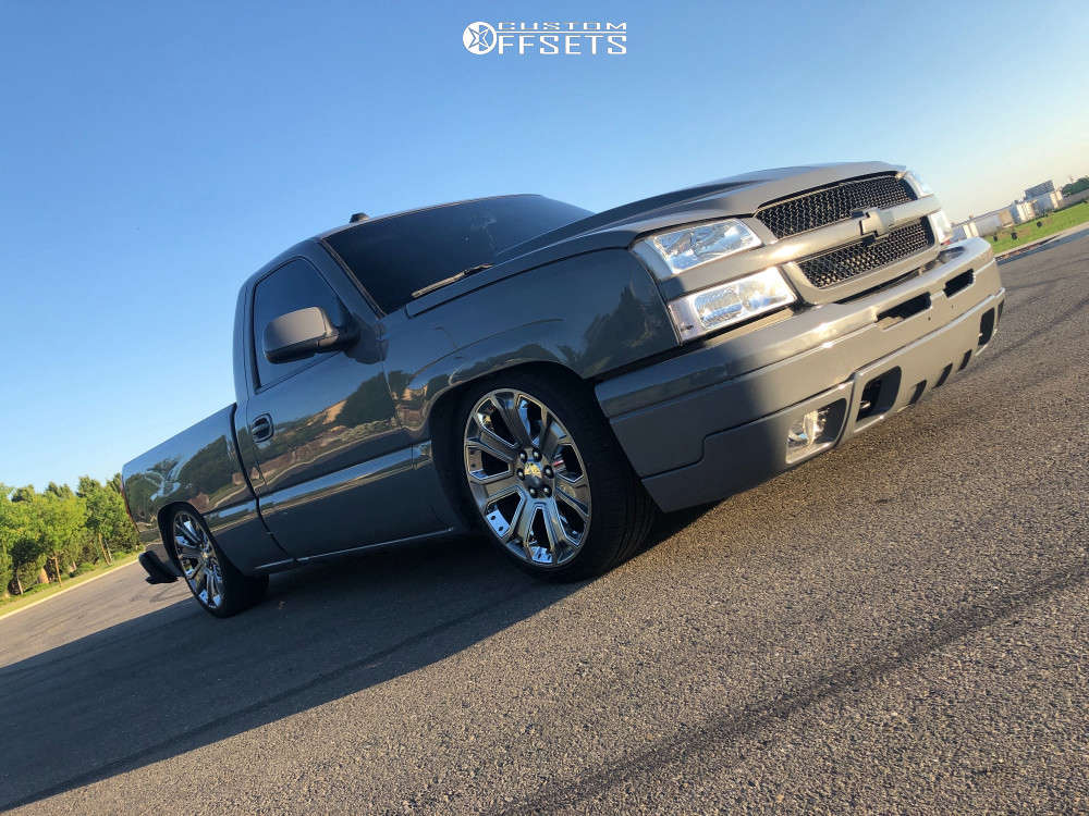 2005 Chevrolet Silverado 1500 with 22x9 24 OE Performance 113 and 265 ...