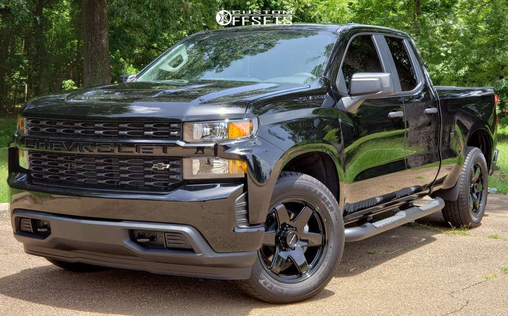 2019 Chevrolet Silverado 1500 with 20x9 18 Raceline Addict and 275 ...