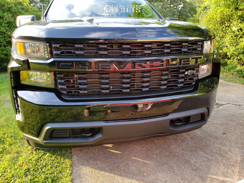 2019 Chevrolet Silverado 1500 with 20x9 18 Raceline Addict and 275 ...