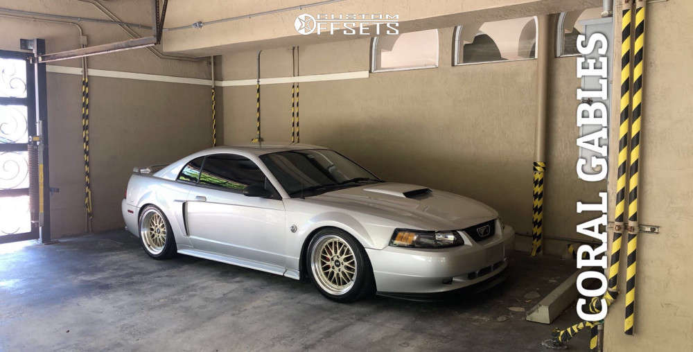 2004 Ford Mustang with 18x9 22 SVE Series 1 and 255/40R18 Hankook ...