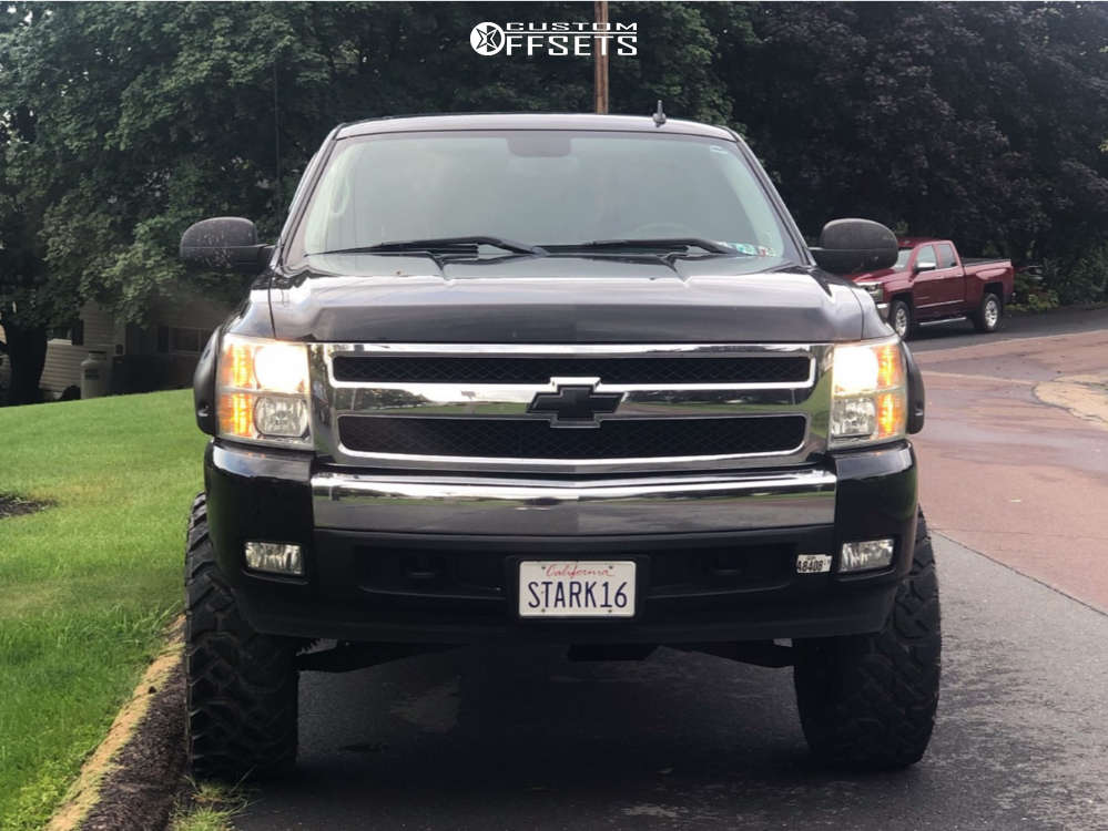 2008 Chevrolet Silverado 1500 with 20x9 -12 Grid Gd02 and 35/12.5R20 ...