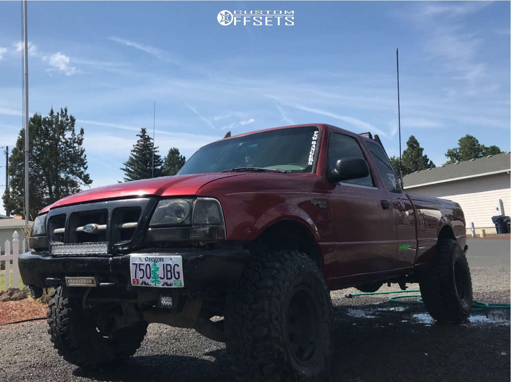 2000 Ford Ranger with 15x10 -47 Pro Comp 69 and 33/12.5R15 Mastercraft ...