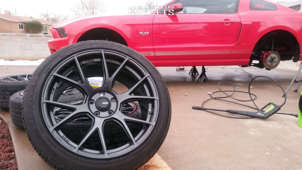 2013 Ford Mustang with 20x9.5 25 Konig Ampliform and 245/45R20 Nexen ...