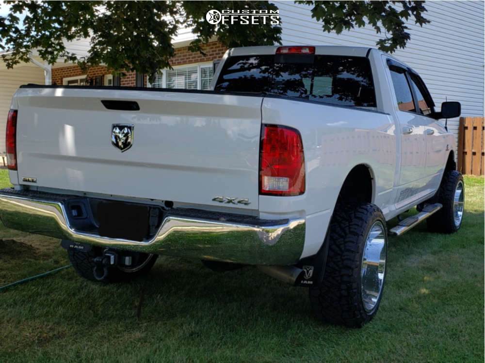2016 Ram 2500 with 22x12 -51 ARKON OFF-ROAD Lincoln and 33/12.5R22 ...