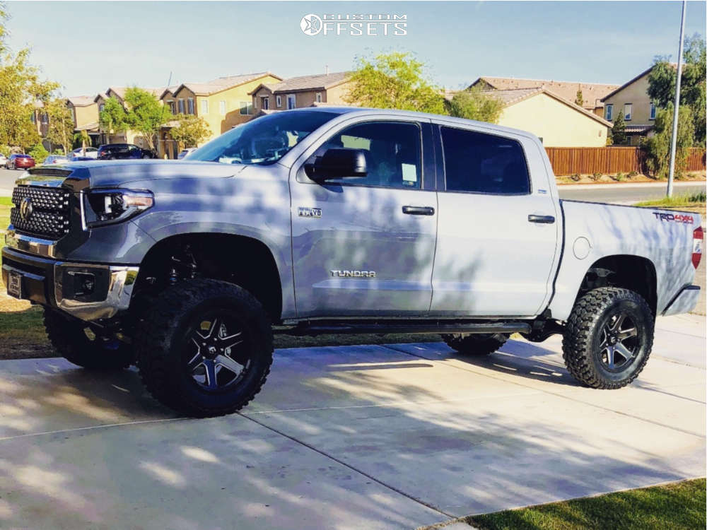 2018 Toyota Tundra with 20x9 1 Fuel Ripper and 35/12.5R20 Firestone ...
