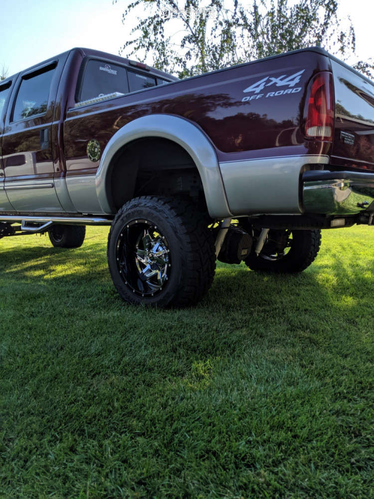 2000 Ford F-350 Super Duty with 20x12 -43 Fuel Rocker and 35/12.5R20 ...
