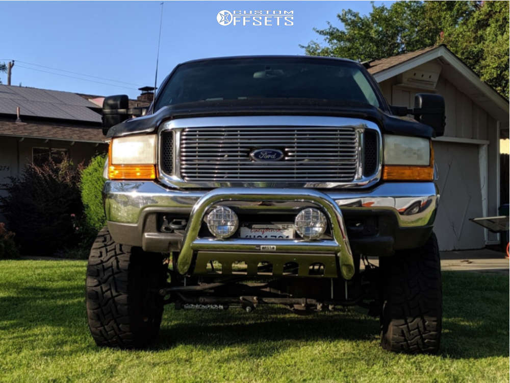 2000 Ford F-350 Super Duty with 20x12 -43 Fuel Rocker and 35/12.5R20 ...