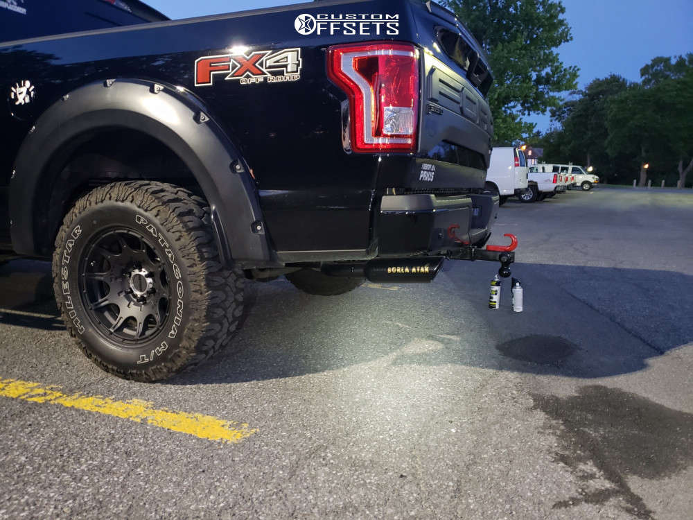 2016 Ford F-150 with 17x8.5 0 Method Roost and 285/70R17 Milestar ...