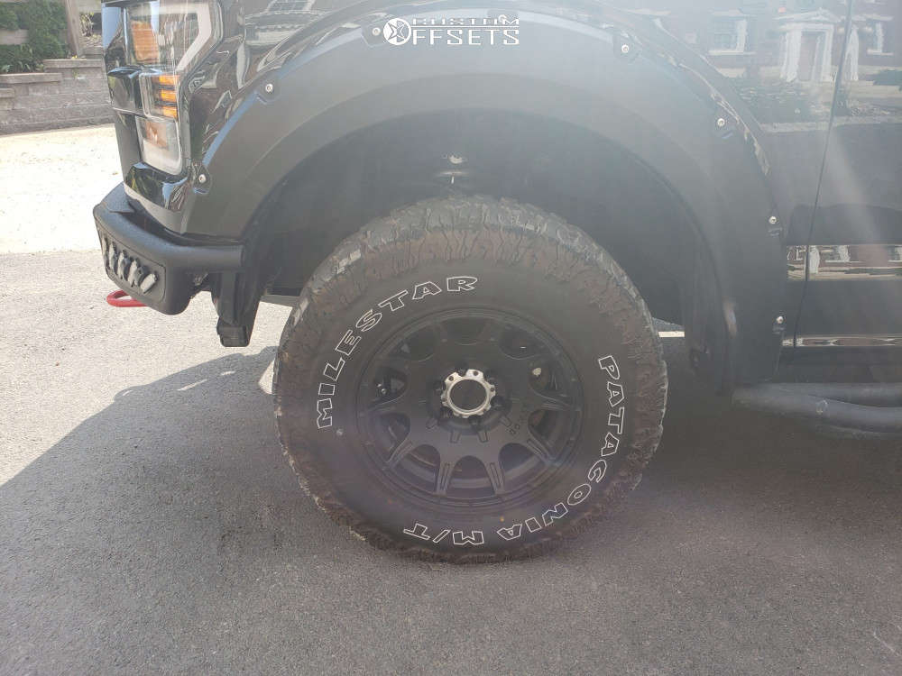 2016 Ford F-150 with 17x8.5 0 Method Roost and 285/70R17 Milestar ...