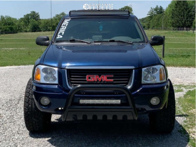 2004 GMC Envoy XUV with 20x10 -24 Havok H109 and 275/55R20 Travelstar ...