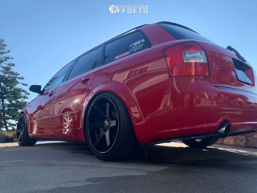 2004 Audi A4 Quattro with 18x9.5 35 Niche Altair and 235/25R18 Michelin ...