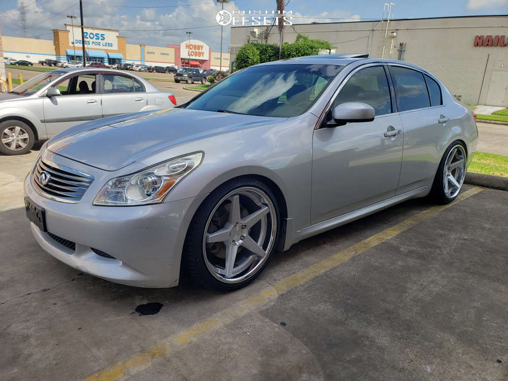 2008 INFINITI G35 with 20x9 35 Ferrada FR3 and 245/35R20 Accelera Phi R ...