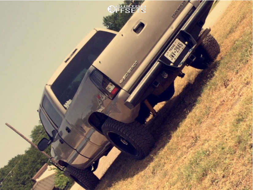 Chevy Trucks Lifted Mudding